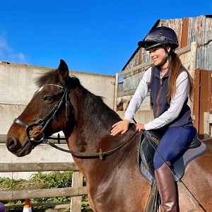 About Us | Wapley Stables